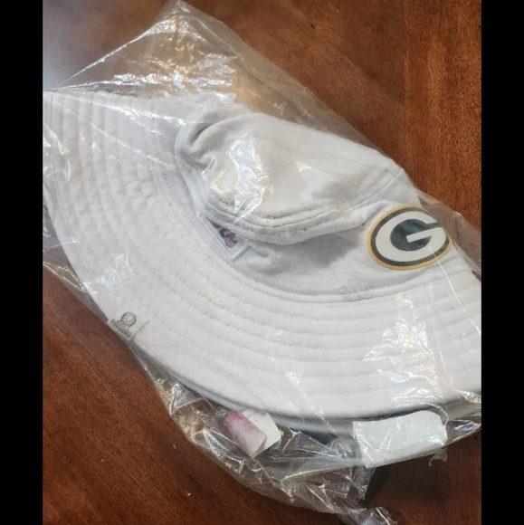New Era | Accessories | Green Bay Packers 22 Nfl Nfc New Era Bucket Hat ...
